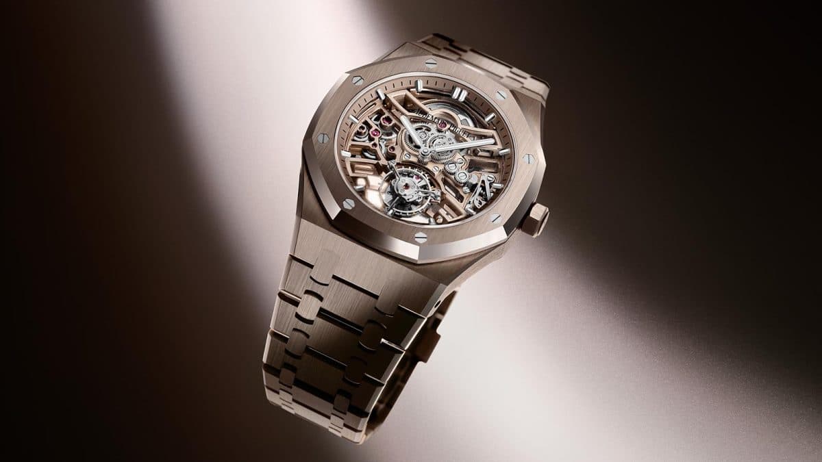 Audemars Piguet debuts 'Sand Gold' in its Royal Oak collection ...