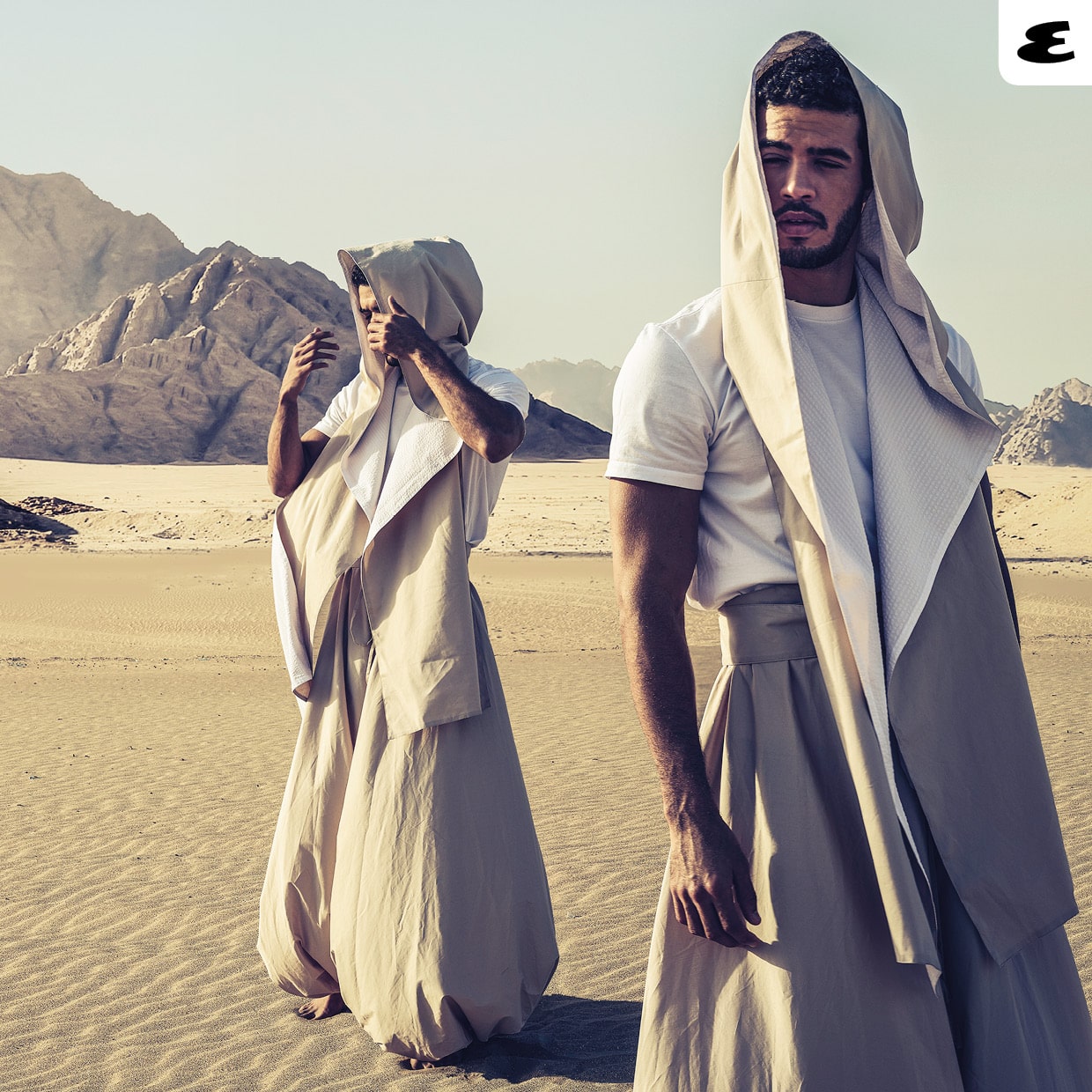 The historical evolution of the traditional Saudi Thobe | Esquire ...
