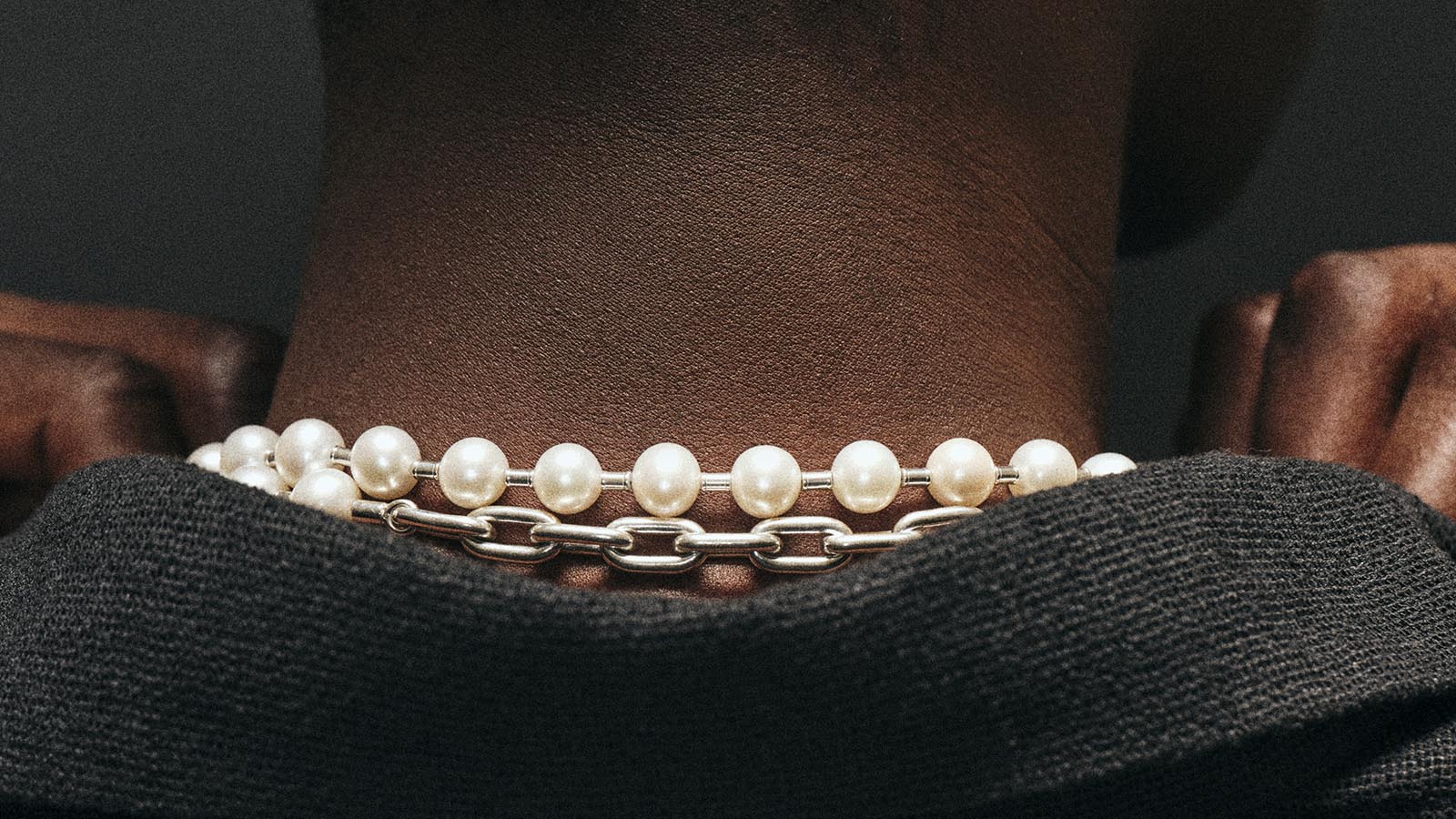 Ask yourself: can I pull off pearls? - Esquire Middle East